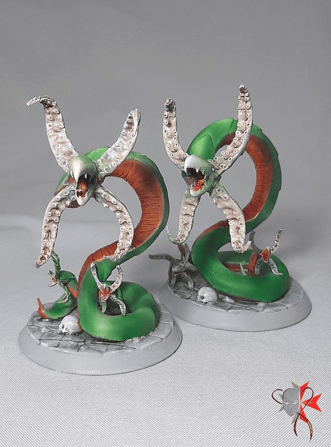 Grick Miniature set - 2 Hand Pro painted miniatures